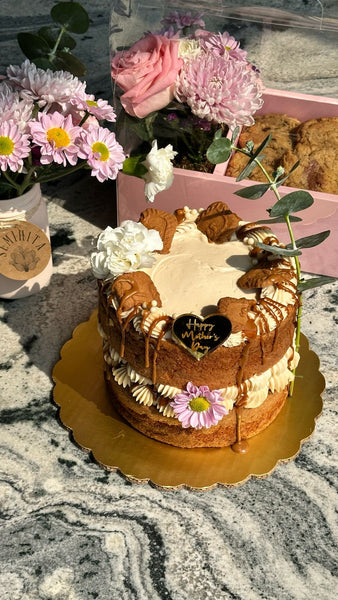 BISCOFF CRUNCH x CORDELIA BAKER – semihita